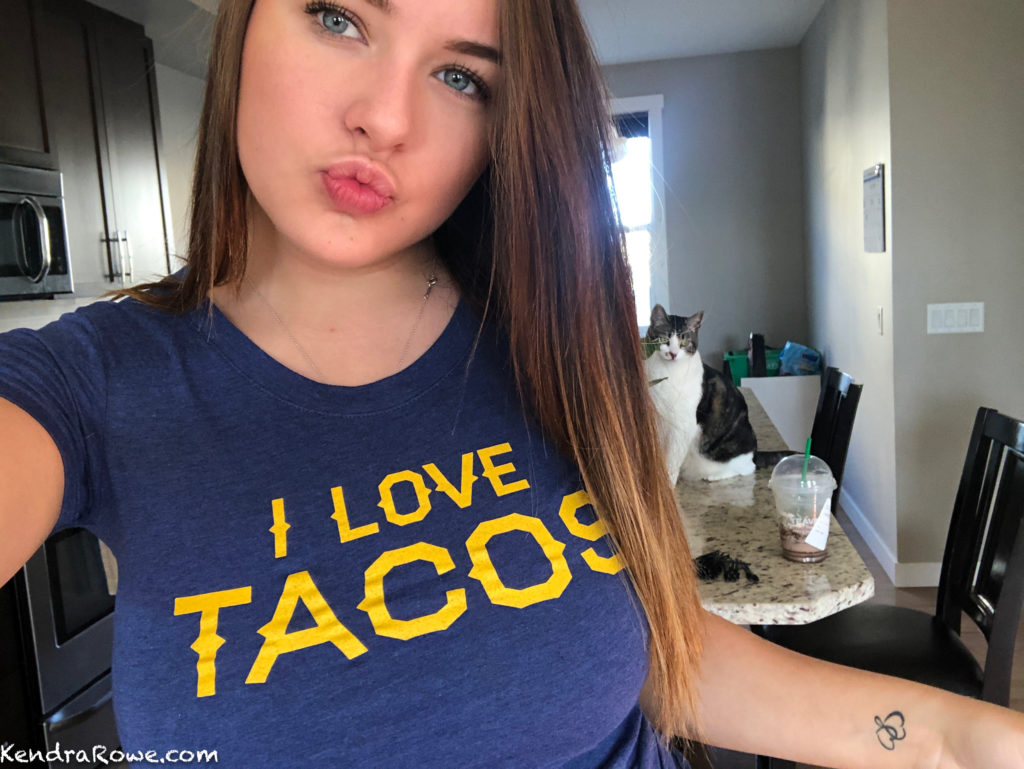 Kendra - Quarantine-Selfies.com